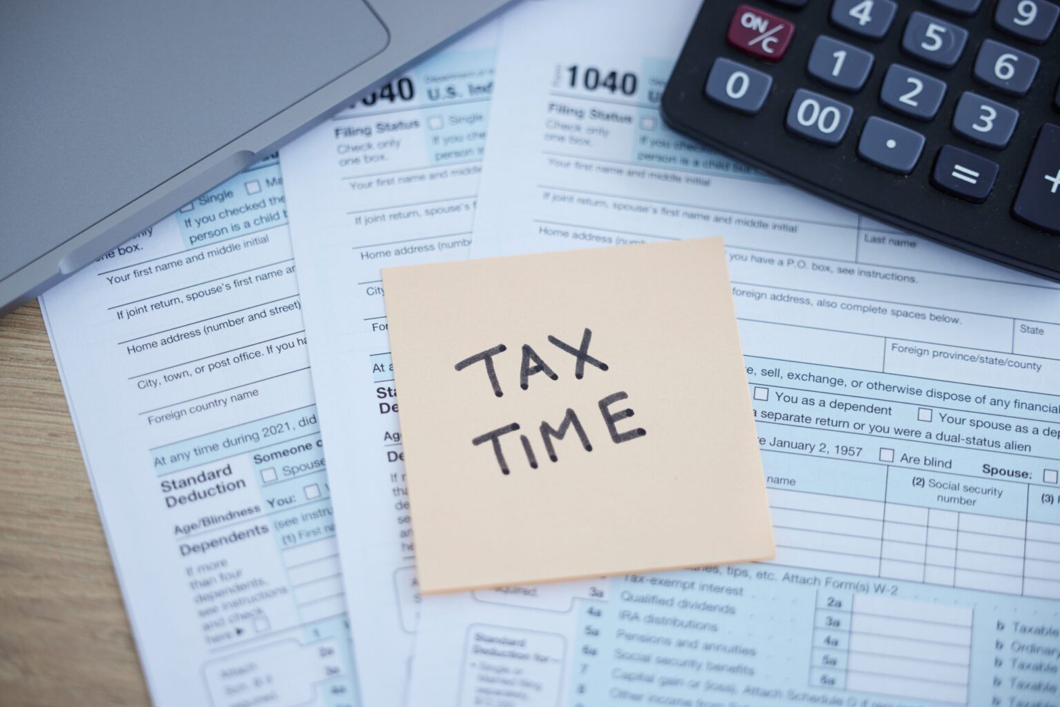 What is the penalty for filing taxes late in Canada? - Spergel