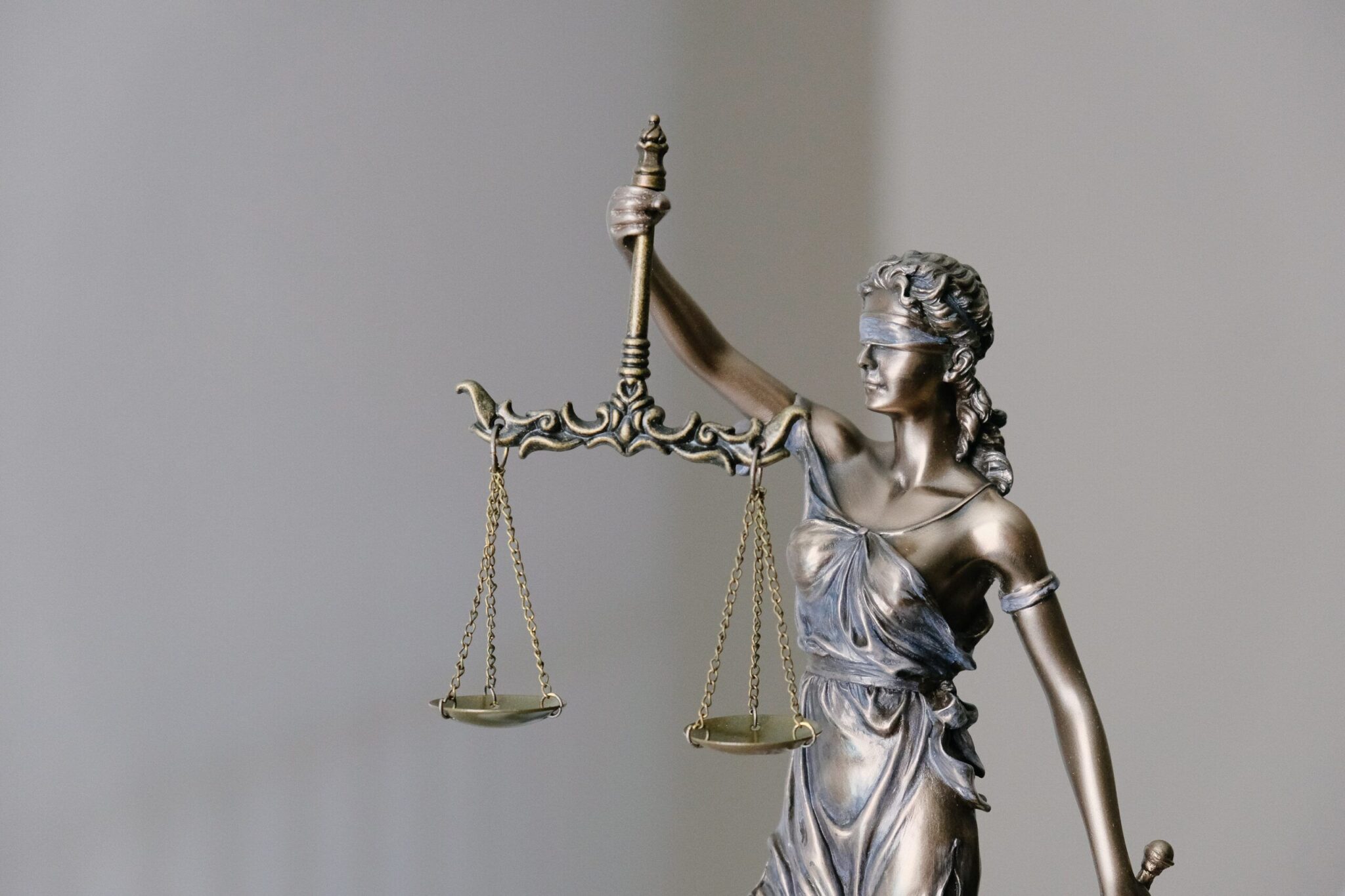 Who can put a lien on your house in Canada? - Spergel